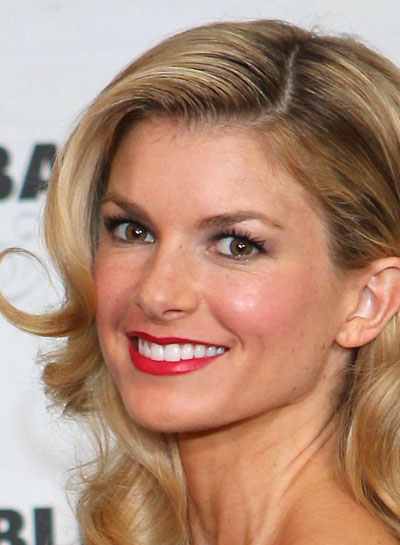 zunaxx.blogspot.com is a source of hot things: Marisa Miller Photo
