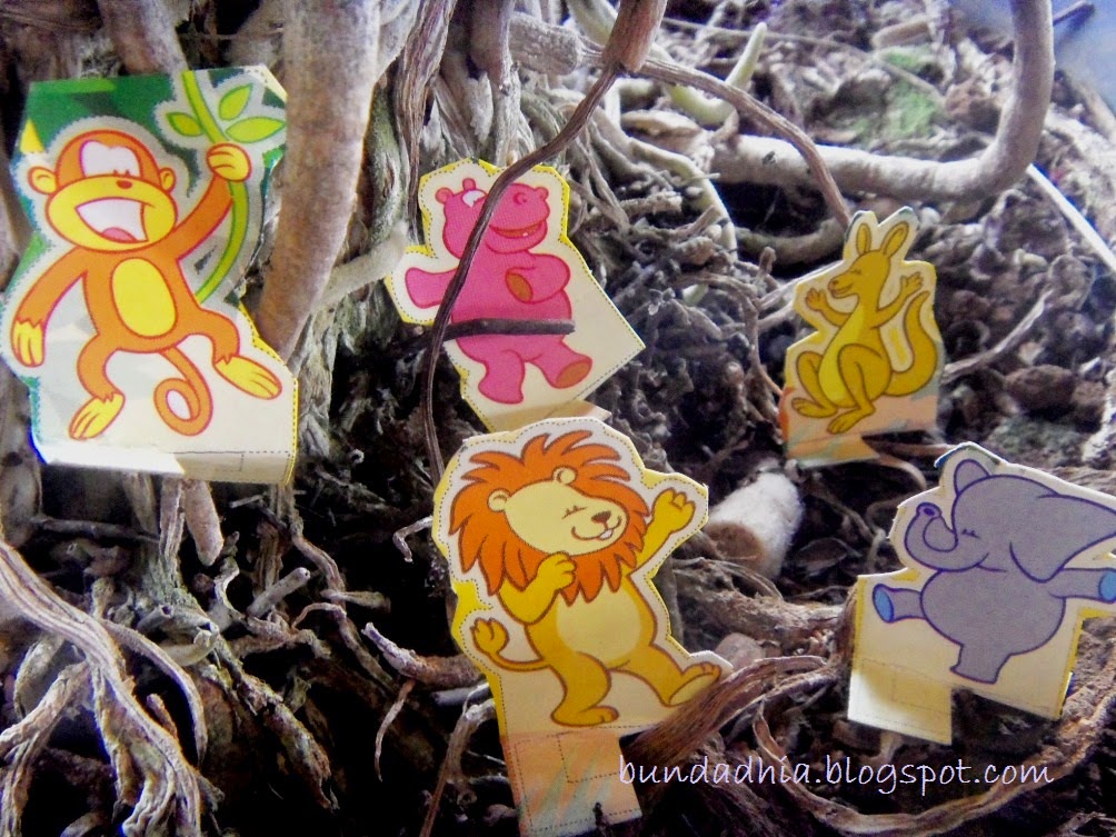 Mengenal Angka dan Huruf