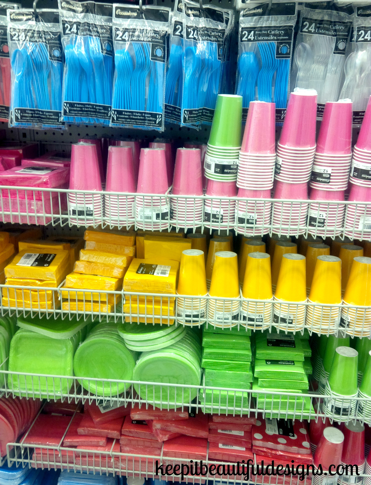 Keep it Beautiful Designs: 10 Things You Need from the Dollar Store!