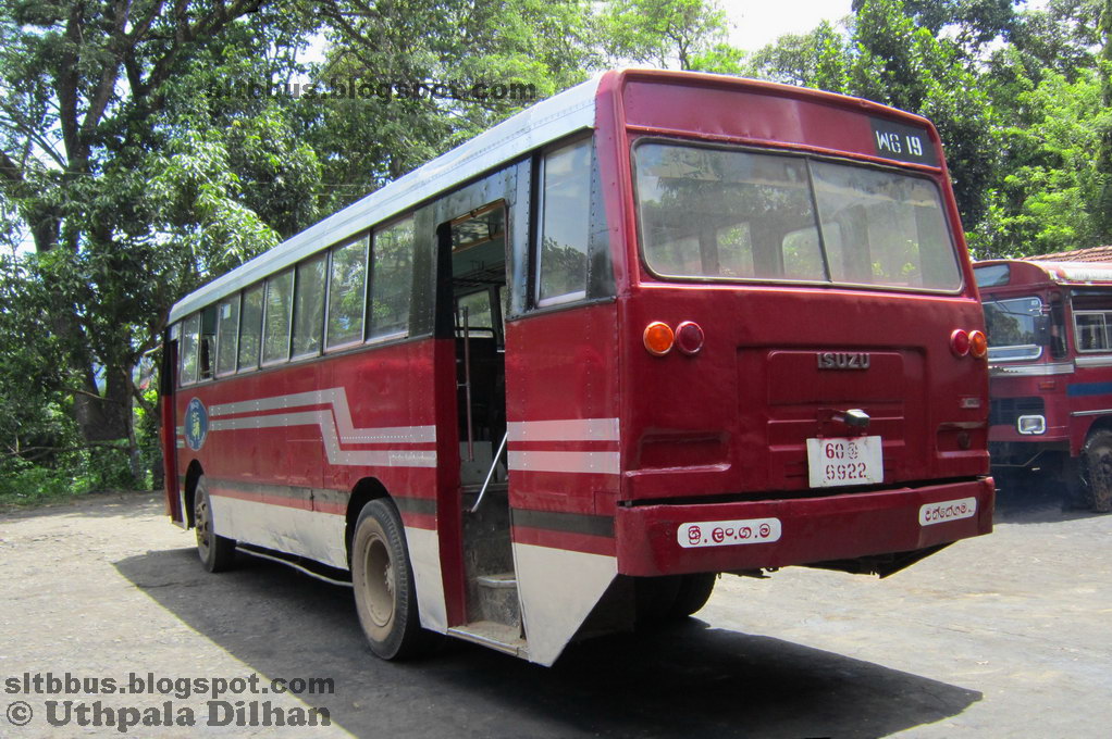 SLTB buses - ශ්‍රී ලංගම බස්: April 2015