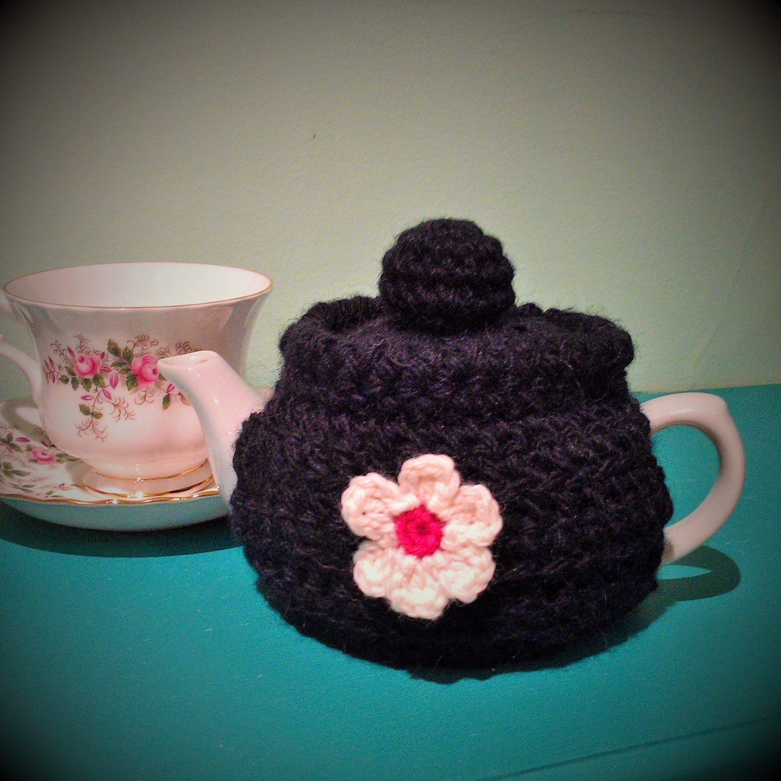 Craft a cure for cancer free tea cosy patterns: See Crochet tea cosy tab