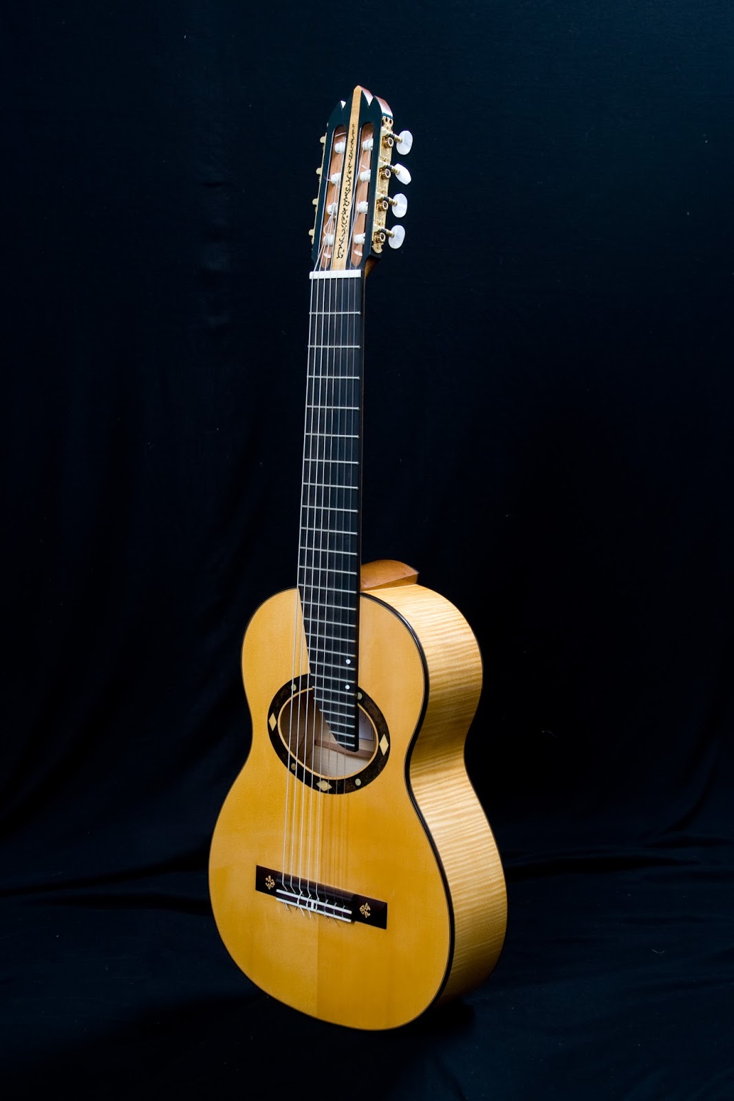 Guitarras Custom Construídas Por Rodolfo Cucculelli Luthier 8stringed