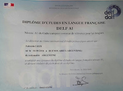Escuelas Plurilingües Francés: Réussir le DELF Junior, j'ai eu mon diplôme!