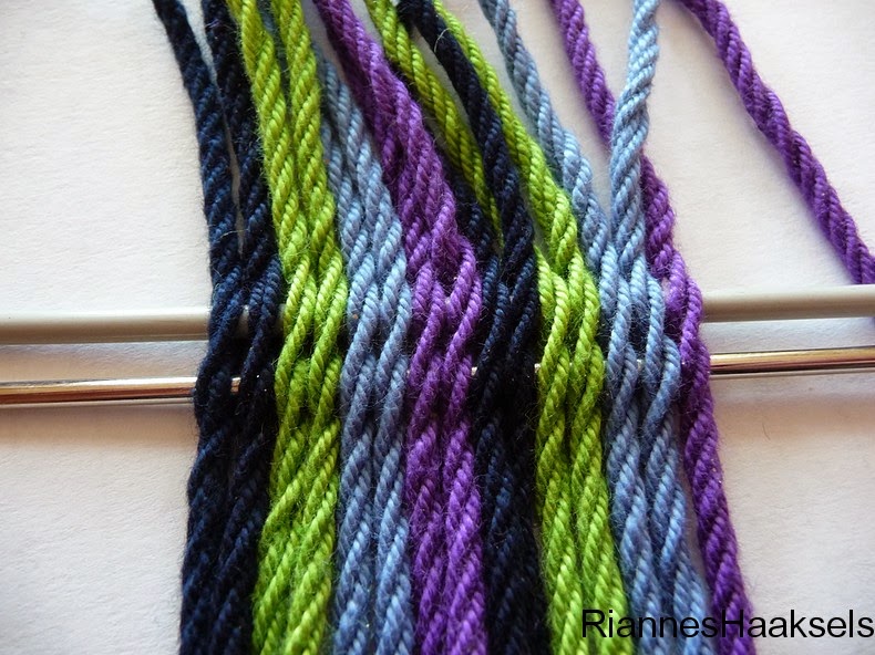 RiannesHaaksels: Ply split braiding tutorial #1