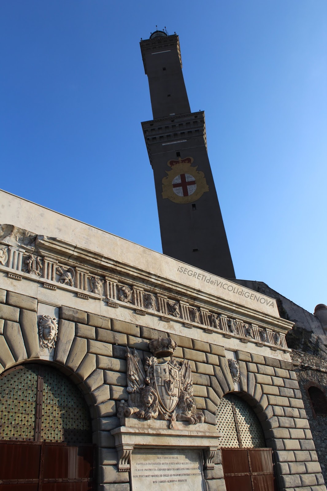 iSEGRETIdeiVICOLIdiGENOVA: le PORTE e le MURA di GENOVA