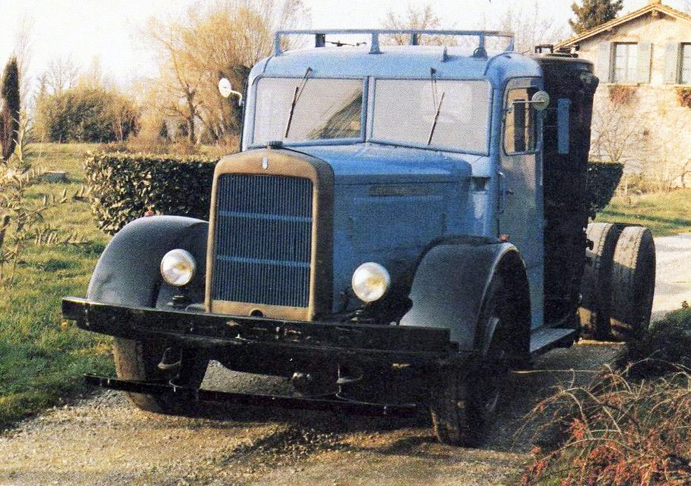 transpress nz: WW2 truck, France