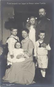 Royal Musings: Leopold IV of Lippe and his family
