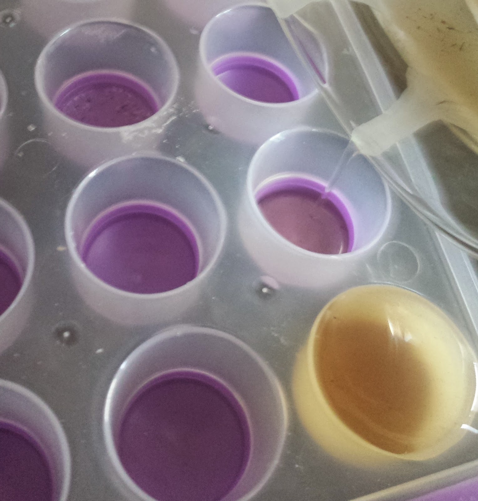 DIY Wax Melts - Just a Crafty Mama