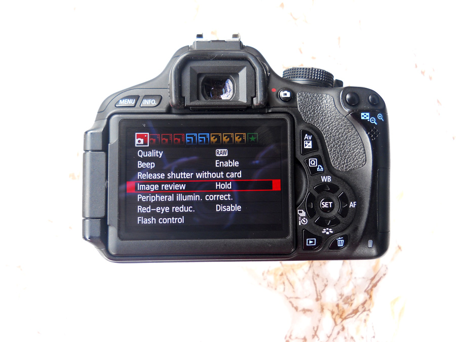 FashStyleLiv: Blog Photography Tips- DSLR Camera Settings (Canon 600D)