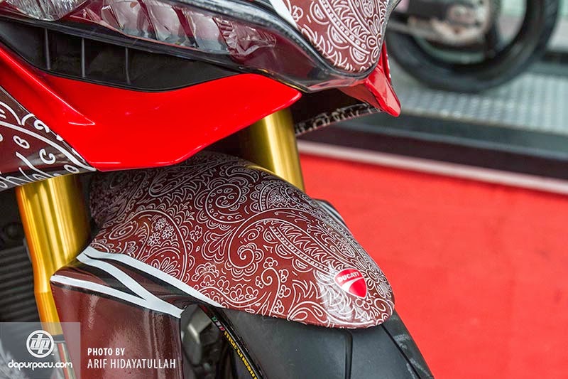 Motor Drag Ninja : Modifikasi Motor Ducati Bercorak Batik Indonesia ...