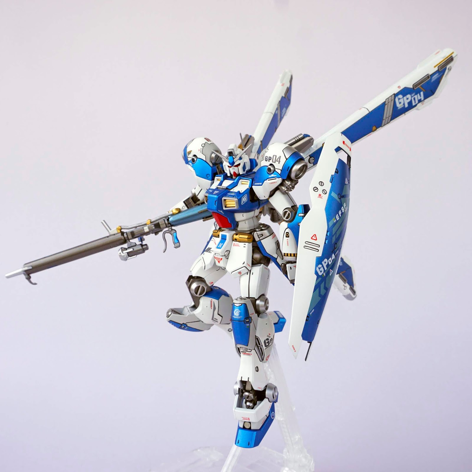 Custom Paint: RE 1/100 Rx78-GP04 "Gerbera" Gundam