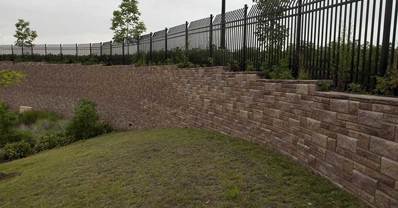 The Allan Block Blog: How to Design a Fence/Railing Above a Retaining Wall.