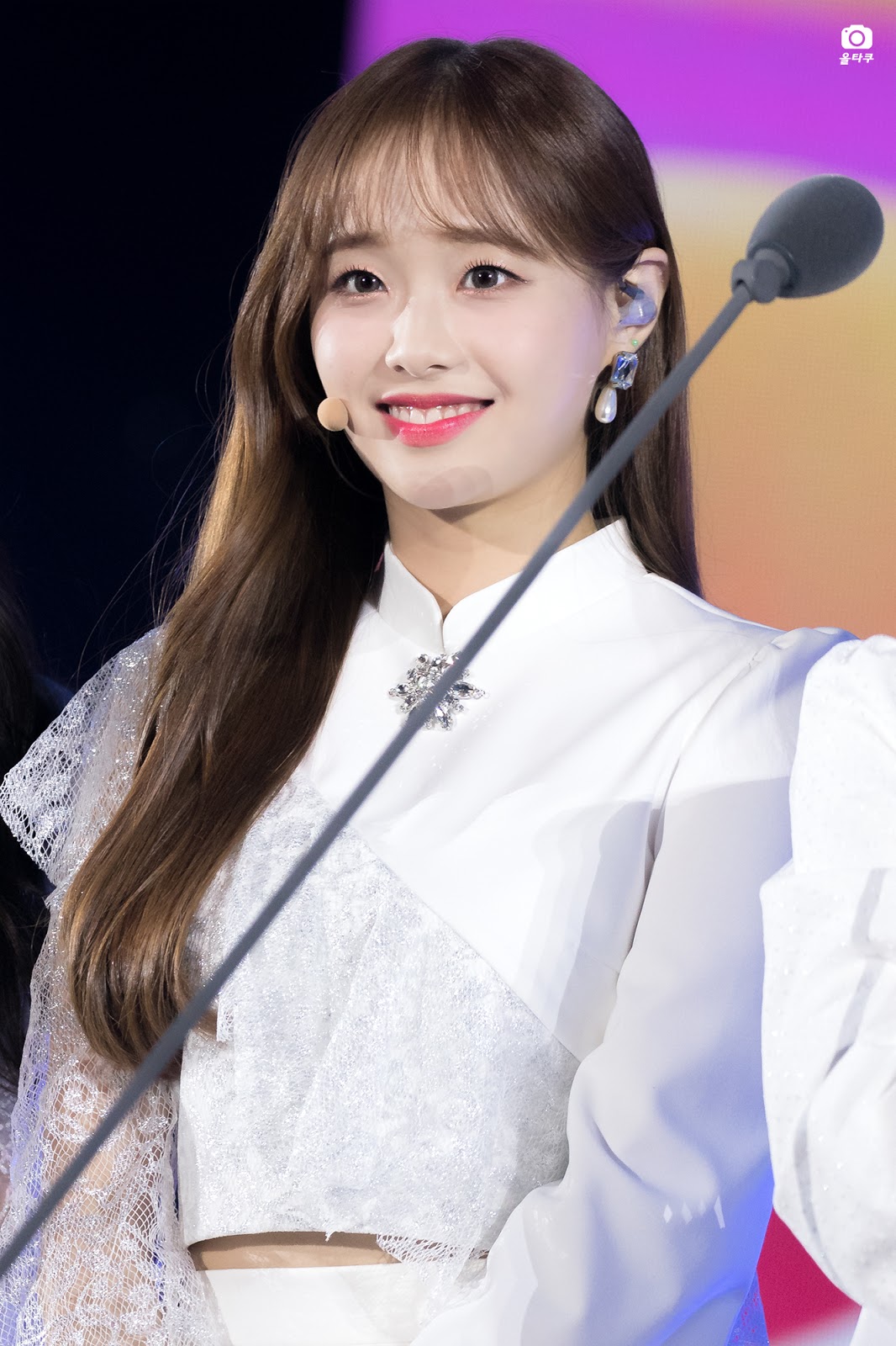 직접찍은 이달의소녀 츄.jpg : MLBPARK