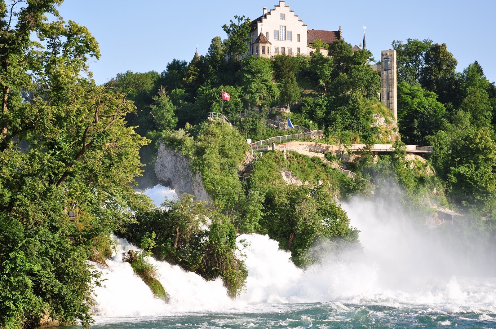 Rheinfall (Cataratas del Rin) / Suiza