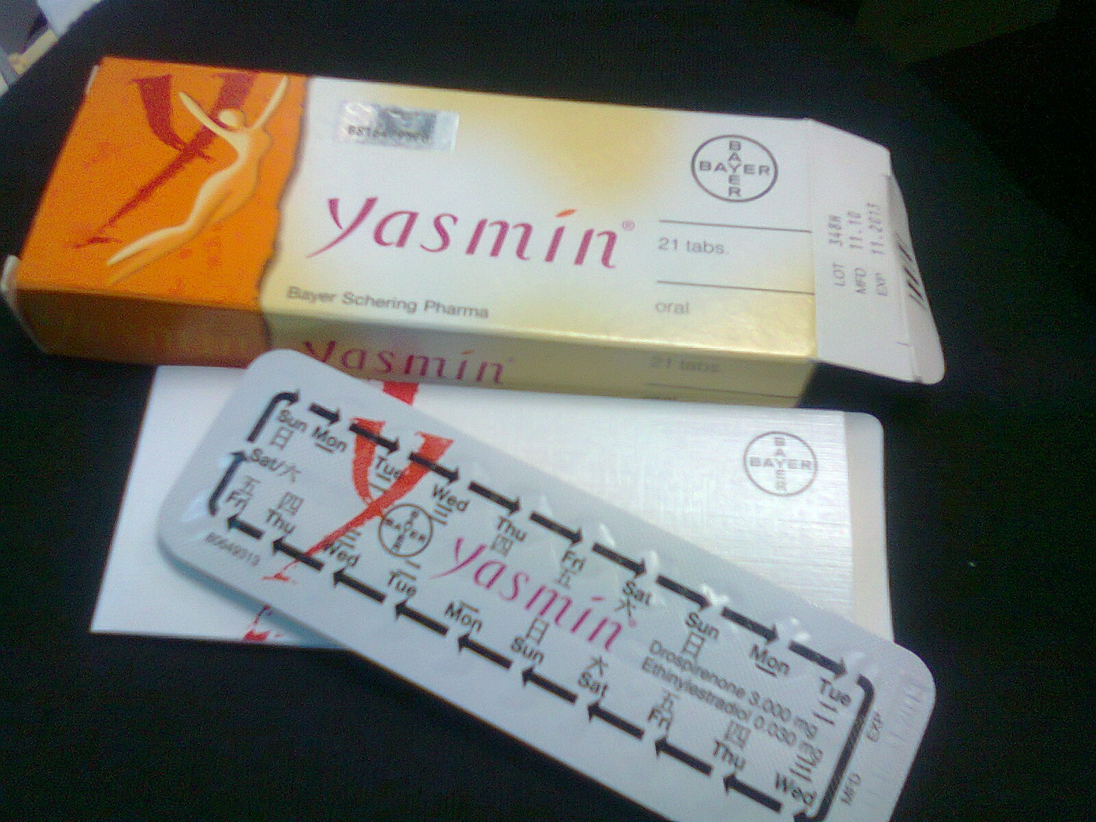 alialisakreatif by kolin zainal: Pil perancang Yasmin