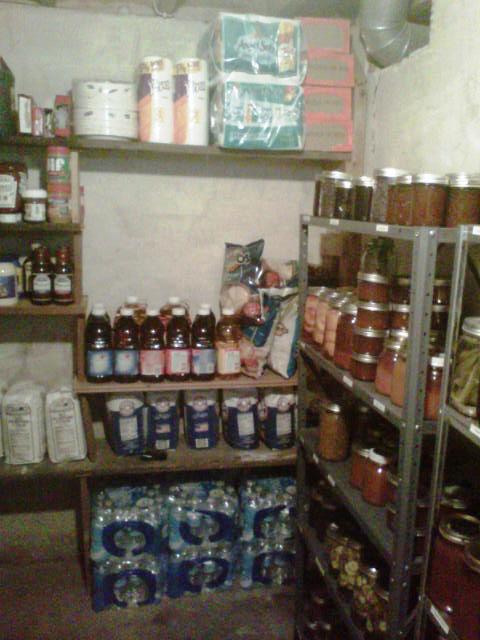 Going Dutch Colonial Style: Our Wonderful Fruit Cellar Pantry