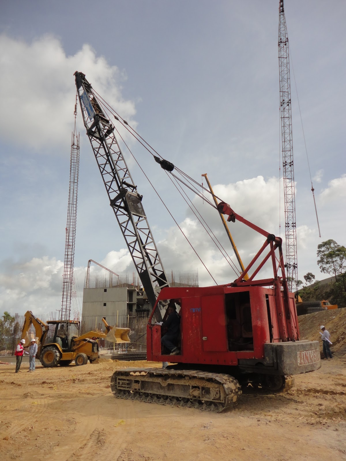 Pilotes (Cimentaciones profundas): Preparación y colocación del acero ...