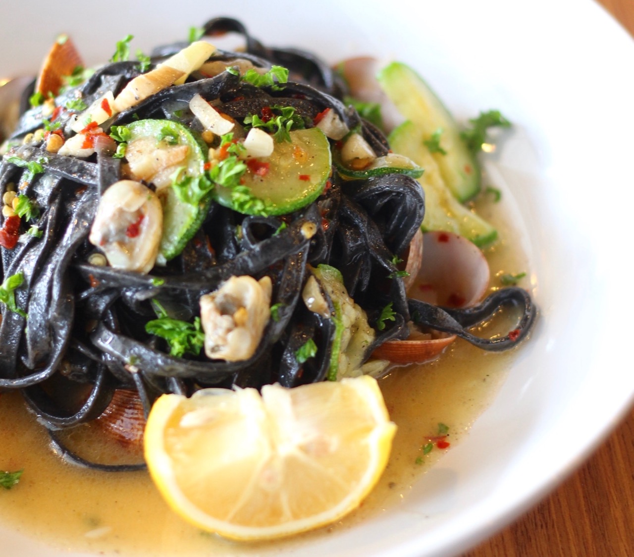 Weekday Business Lunch Menu at Va Bene Pasta Deli - Gastronomida