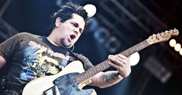 El Hefe (NOFX) turns 53 years old