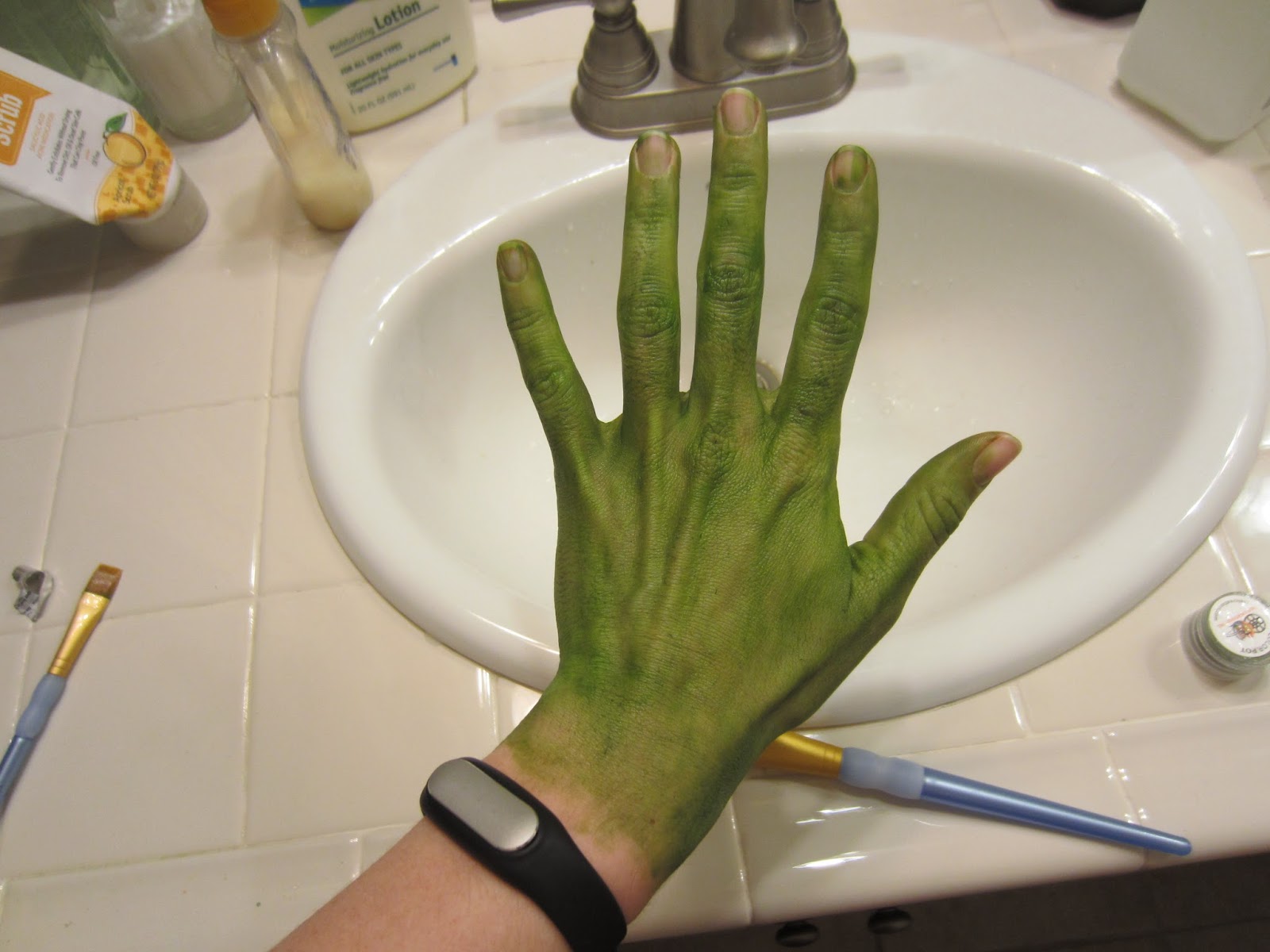 Amanda Did It: DIY Projects: Elphaba Cosplay Tutorial