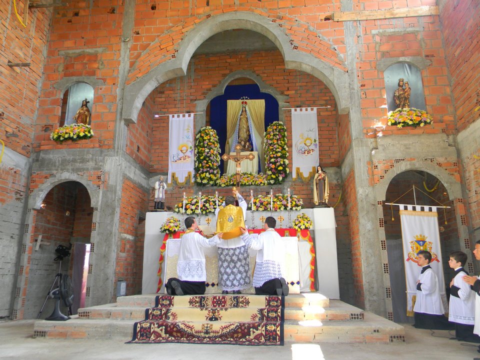 RORATE CÆLI: Campos: Cornerstone blessing and First Mass in new ...