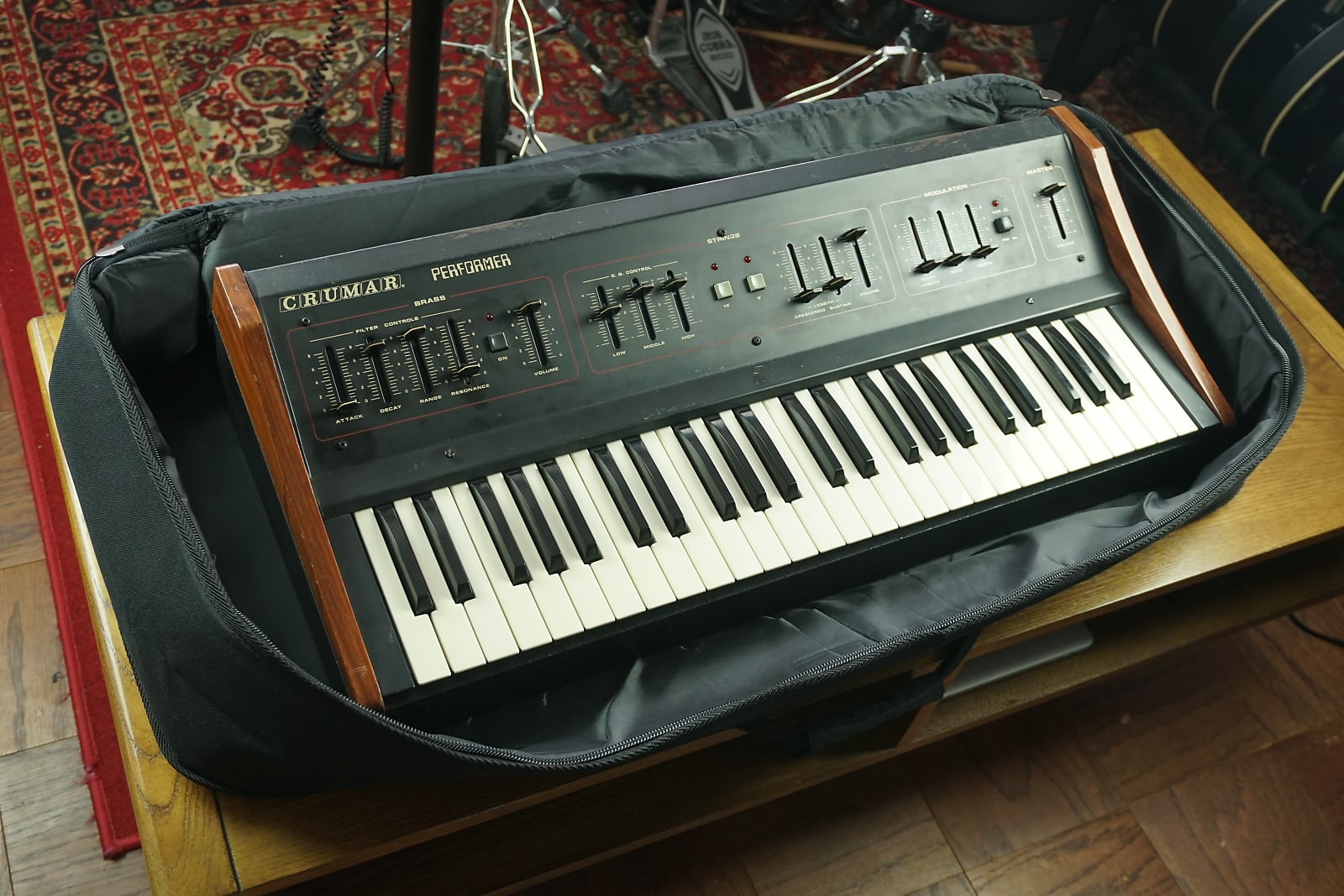 MATRIXSYNTH: Crumar Performer - Rare Analog Synthesizer from the 1970s ...