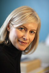 Faith, Fiction, Friends: “Queen Anne” by Helen Edmundson