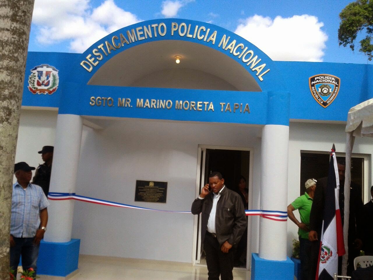 EL Mayor General de la Pn Manuel Castro Castillo deja Inaugurado un ...