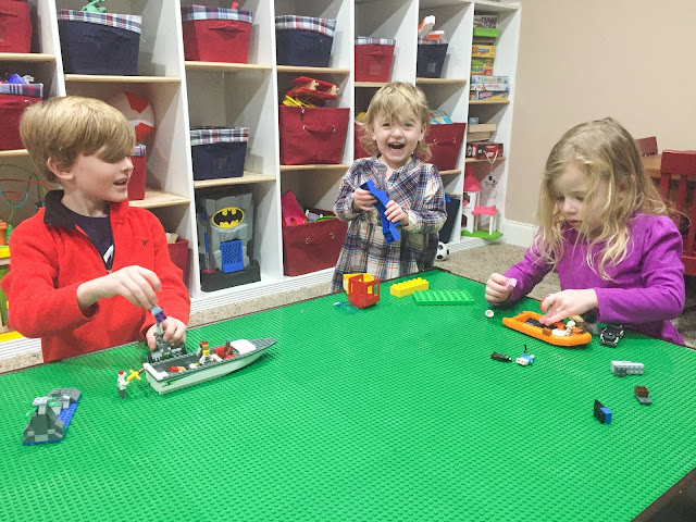 Magnolia Mamas : Train Table to Lego Table