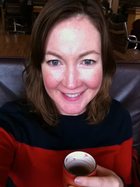 Making Waves: Tracy MacDonald - Artist, Wife & Mother!