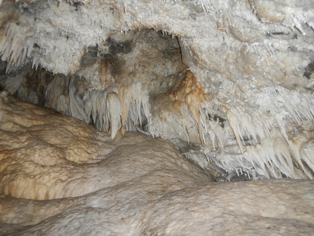 Rutas y Encanto. Rutas por nuestra zona y un poco mas lejos ....: Cueva ...