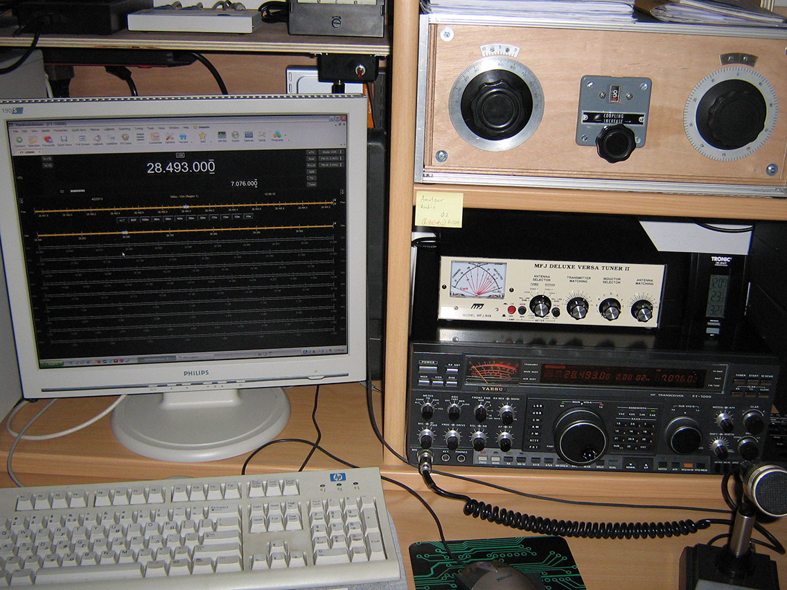 SV2YC: FT1000D and CAT Interface, G4ZLP