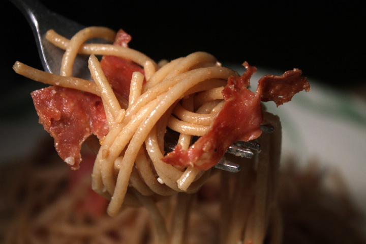 The 99 Cent Chef: Salami & Spaghetti