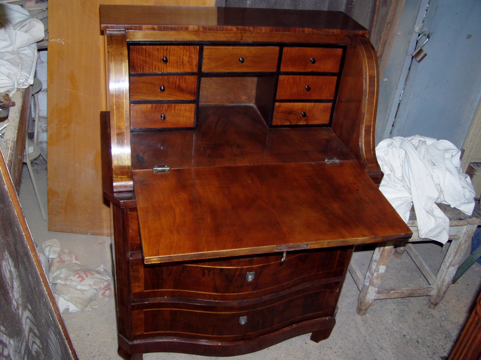 Császár Csaba műbútorasztalos honlapja: Komódok