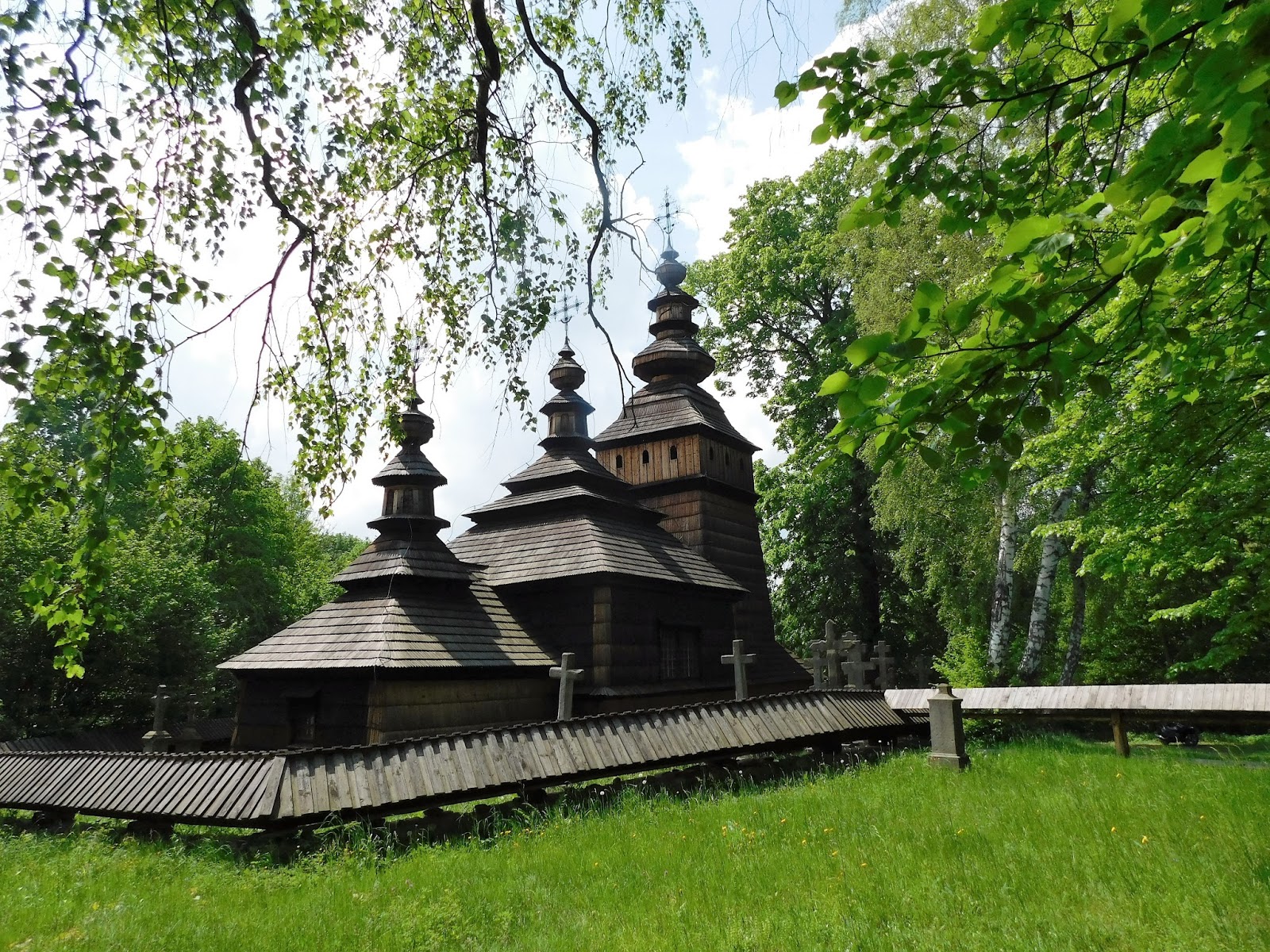 Cerkwie w Beskidzie Niskim. Najpiękniejsze z pięknych | Poboczem drogi ...