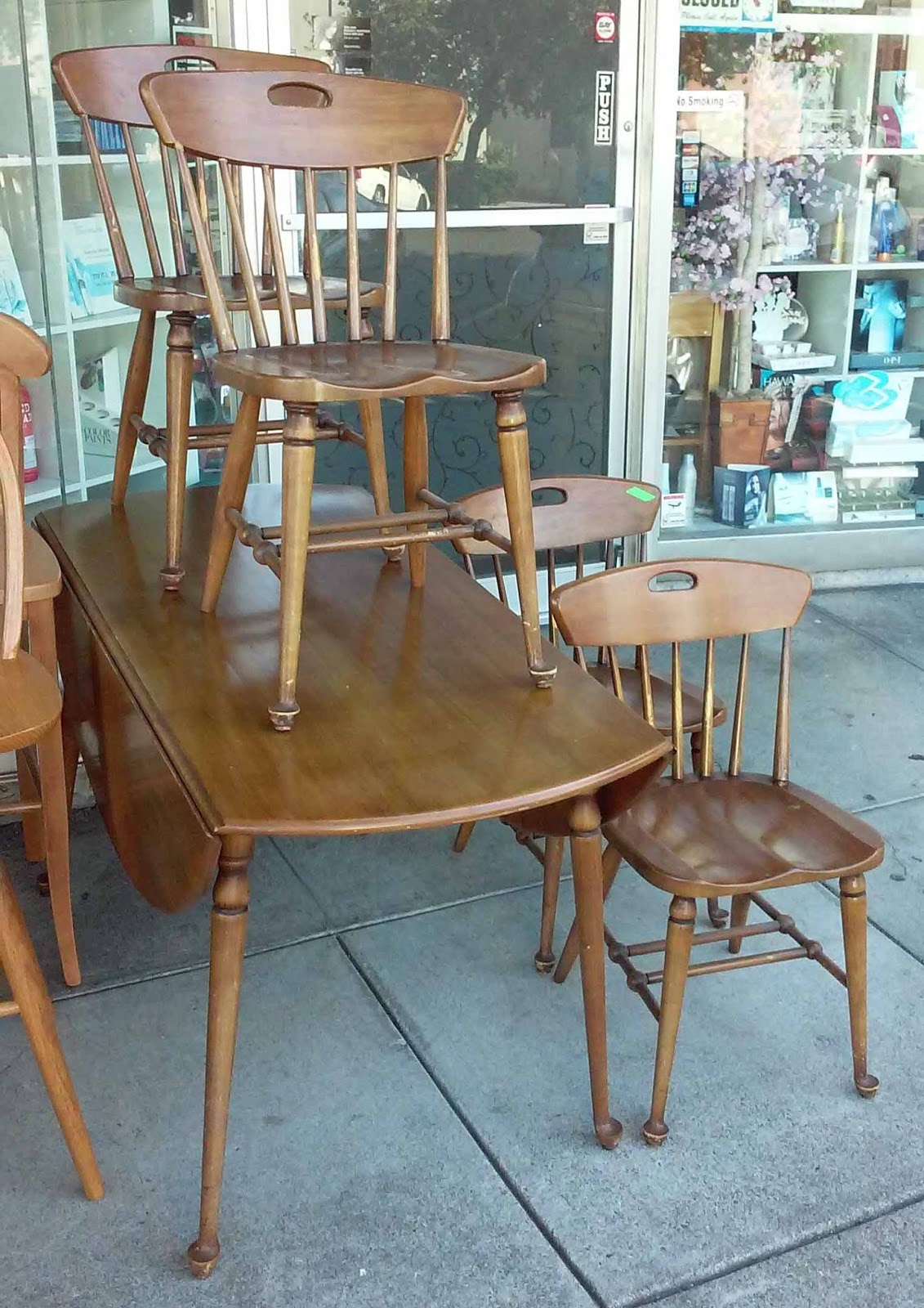 UHURU FURNITURE & COLLECTIBLES: SOLD Colonial Maple Dinette: Drop Leaf ...