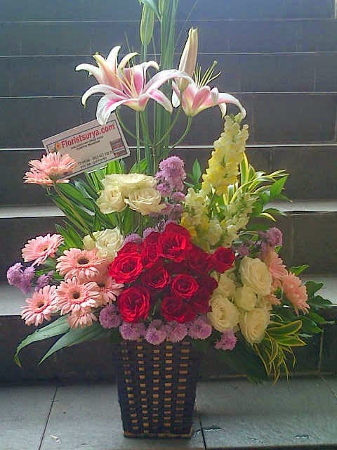 TOKO BUNGA SIANTAR MURAH !! : Tips Merangkai bunga