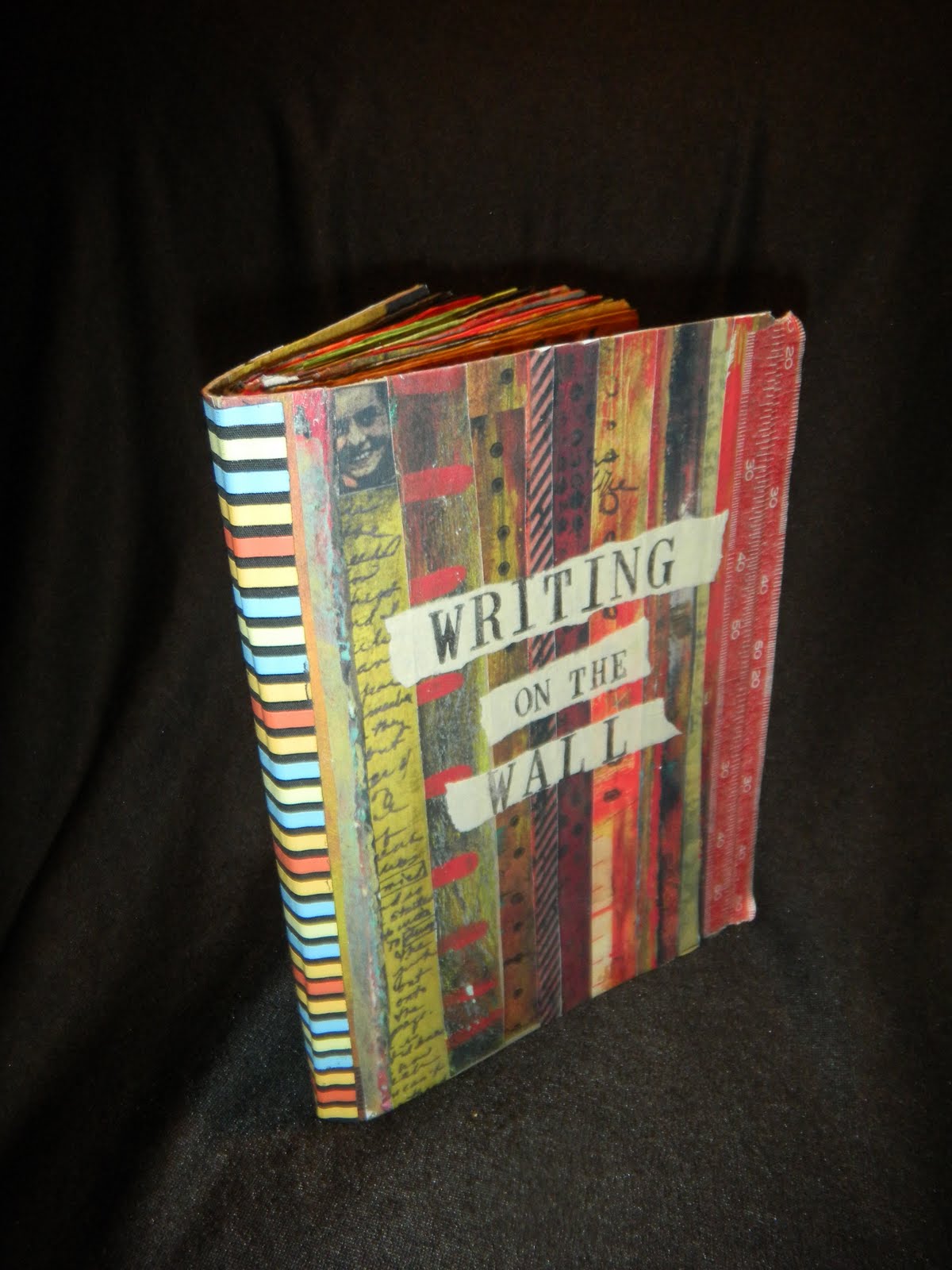 Alley Art Studio: Sketchbook Project World Tour 2012: Writing on the Wall