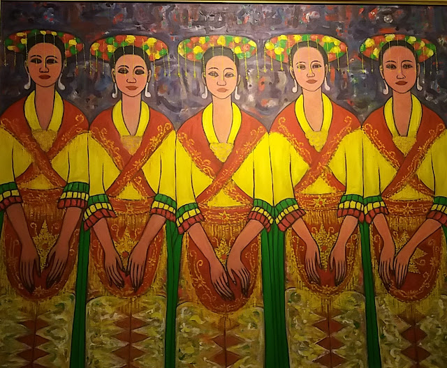 Menikmati Lukisan Sarnadi Adam di Hotel Aston Marina Ancol - CERITA DAFFANA