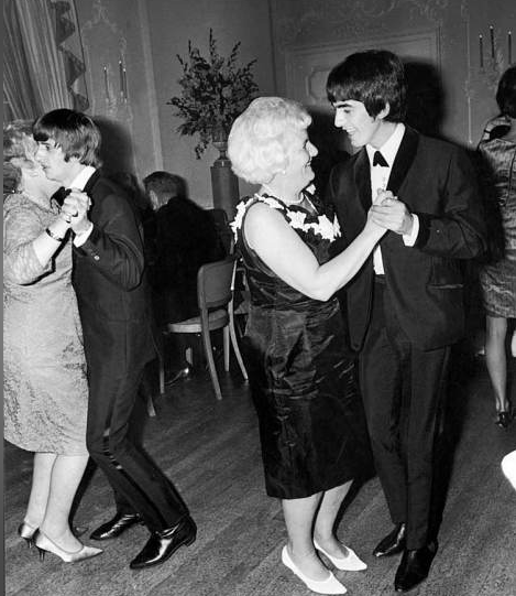 The Beatles: 25 Days Of Harrison- Day 1 Harold and Louise Harrison