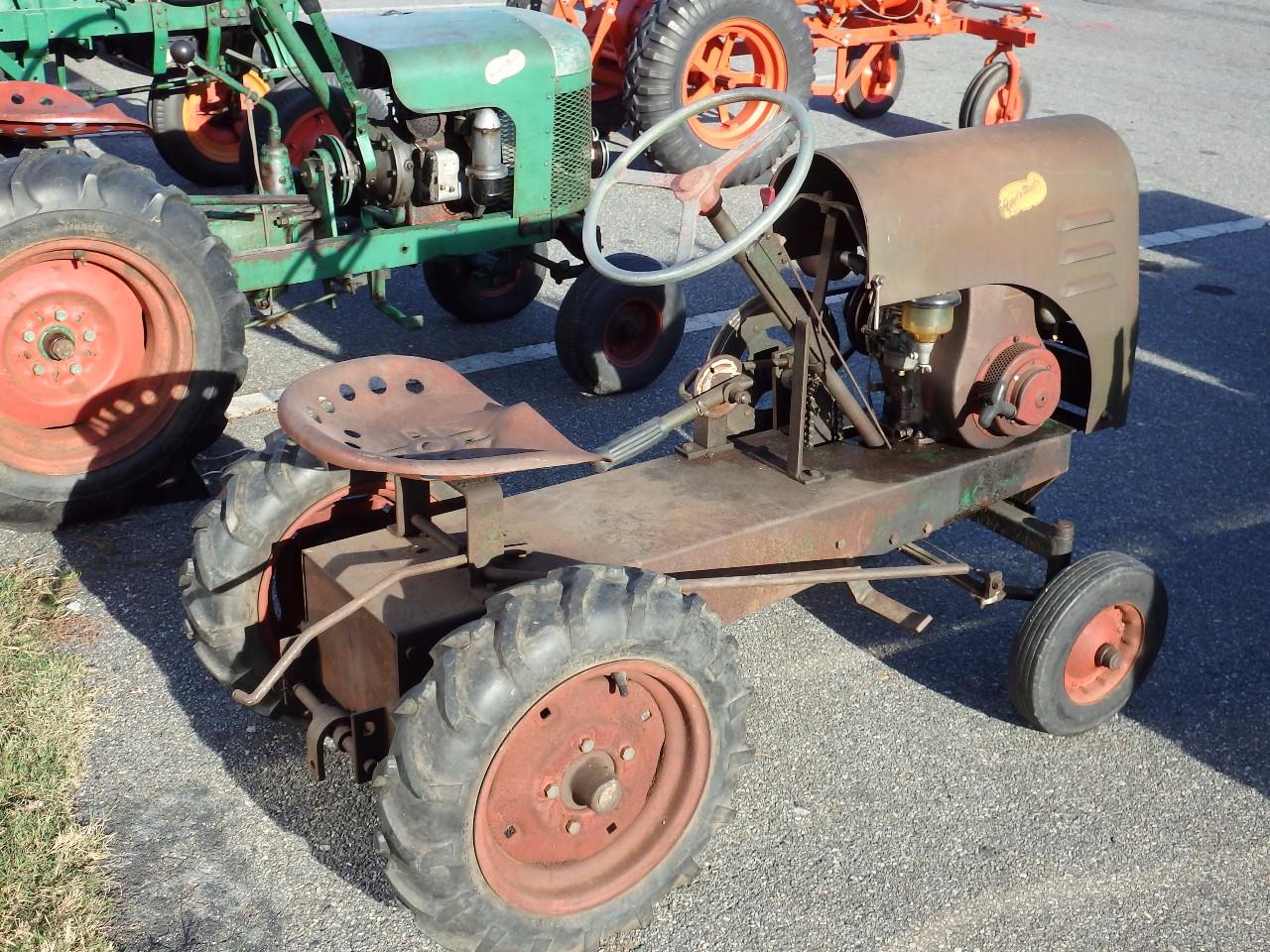 The Iron Mule: Gard'n Mast'r Garden Tractors