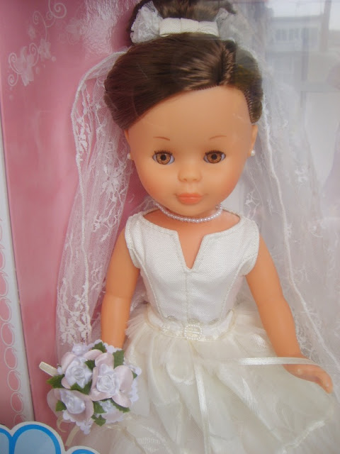 CAJA DE KEKAS: Nancy Novia exclusiva de El Corte Inglés