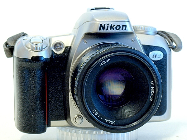 Nikon U2 (N75, F75) 35mm AF SLR Film Camera Review - ImagingPixel