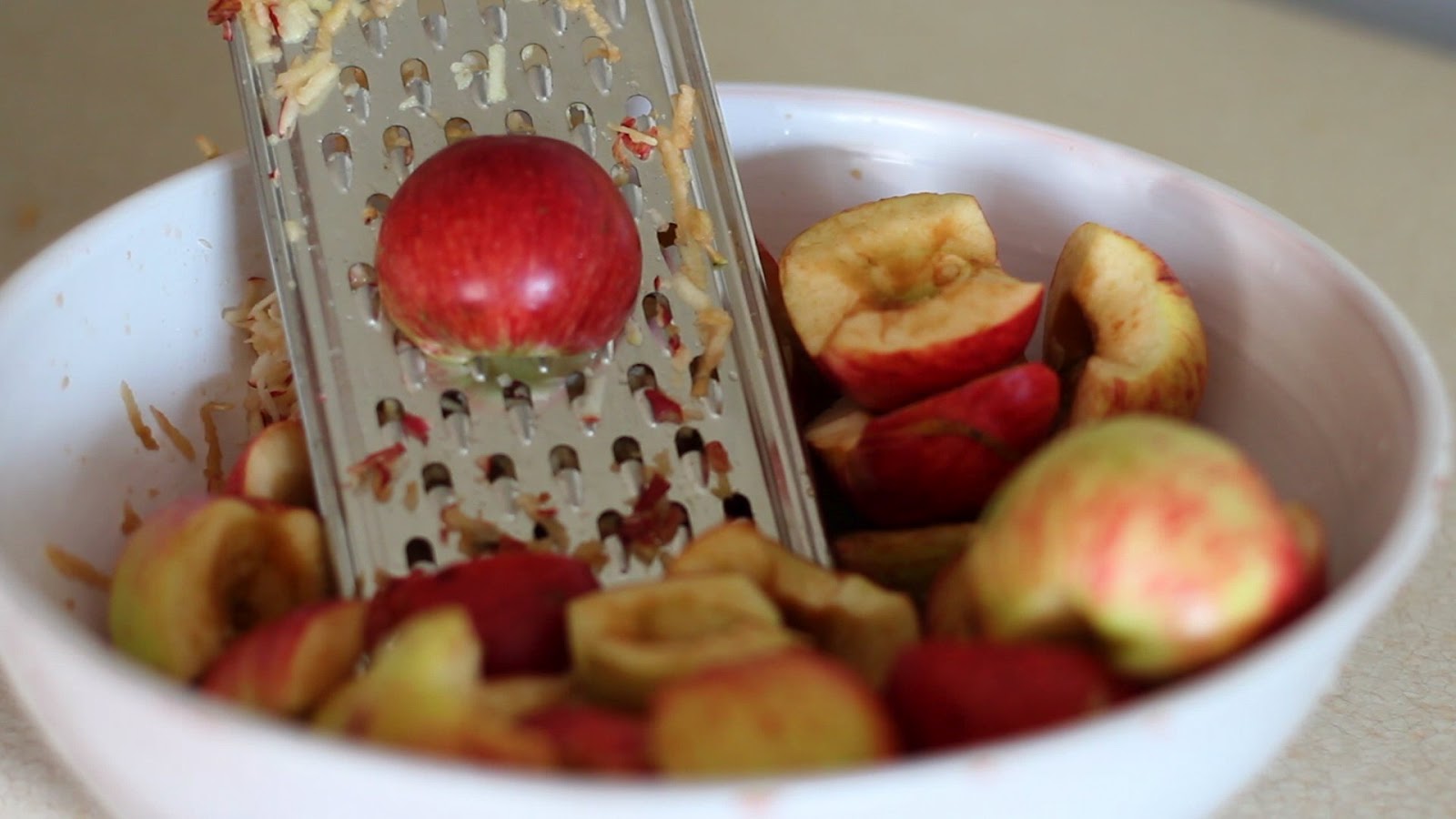 bake your slovak roots / slovenské korene: Brittle Apple Pie / Krehký ...
