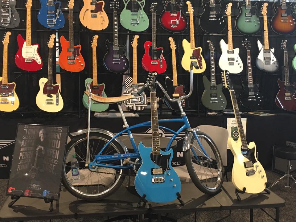 Chain Of Flowers: Reeves' new Dirtbike signature guitar