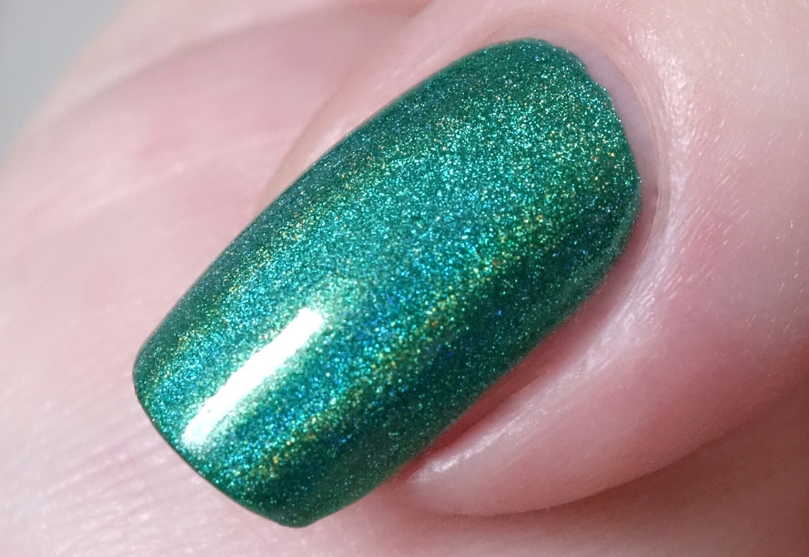 Lacquer Slacker Liz: Dreamland Claddagh (2017)