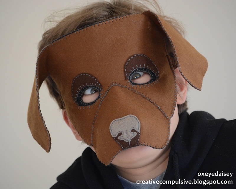 Creative Compulsive: Bouncy, Happy, Labrador Mask