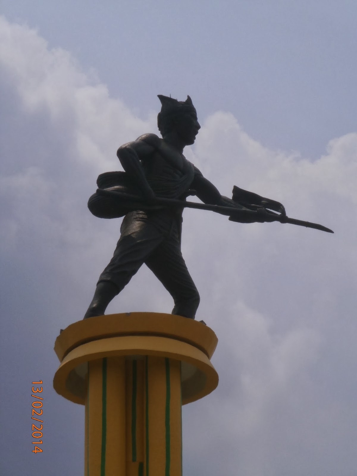 Tugu Juang Jambi, Ini Makna Setiap Sudut Bangunannya - akar tunggang