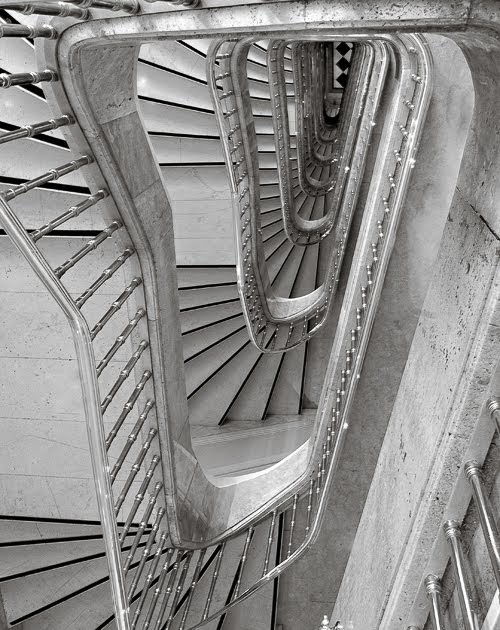 Tao of Photography by Andy Ilachinski: Strange Loops