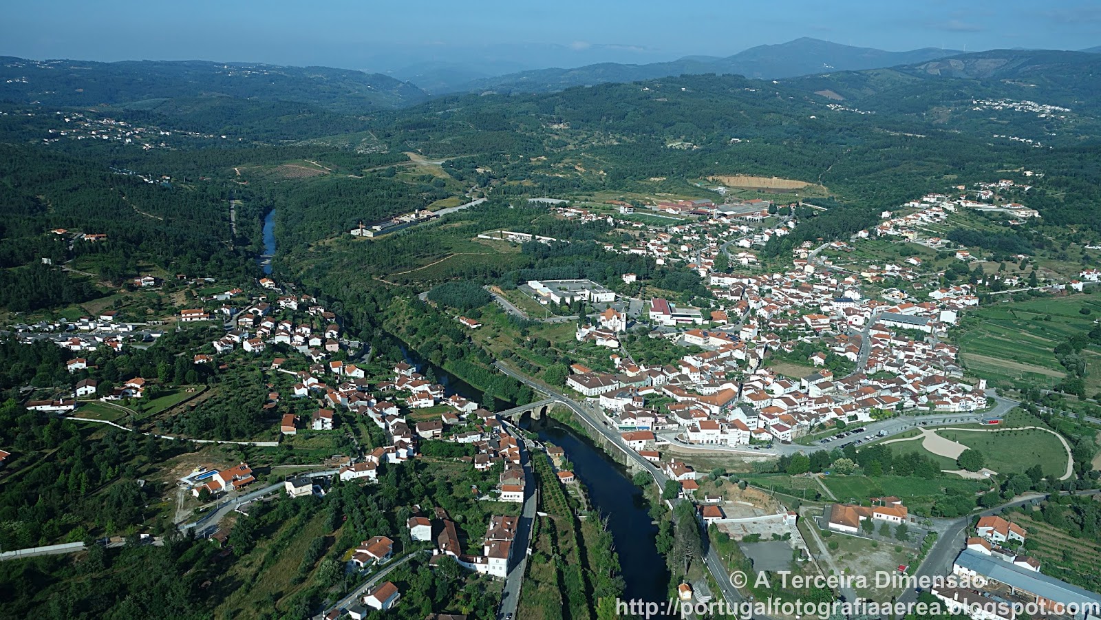 A Terceira Dimensão: Coja